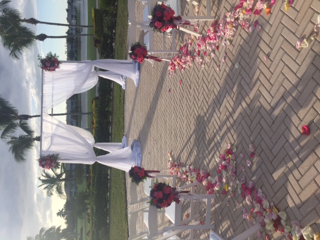 Four Post Arbor - Exclusive Affair