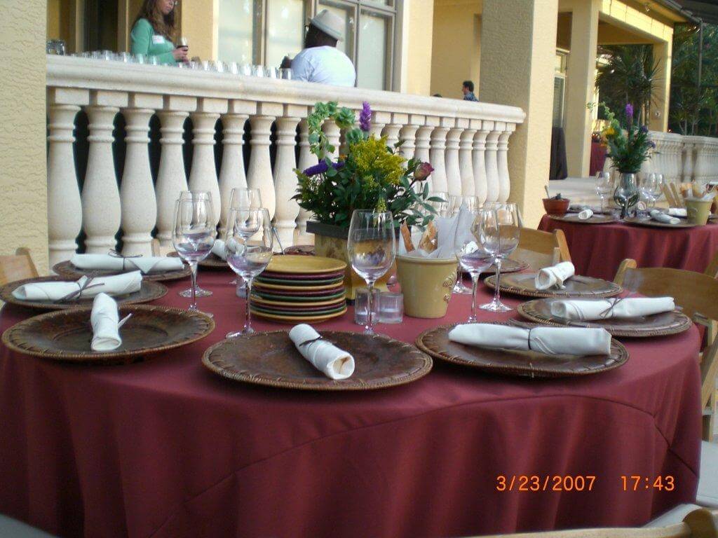 E7 courtyard dinner - Exclusive Affair